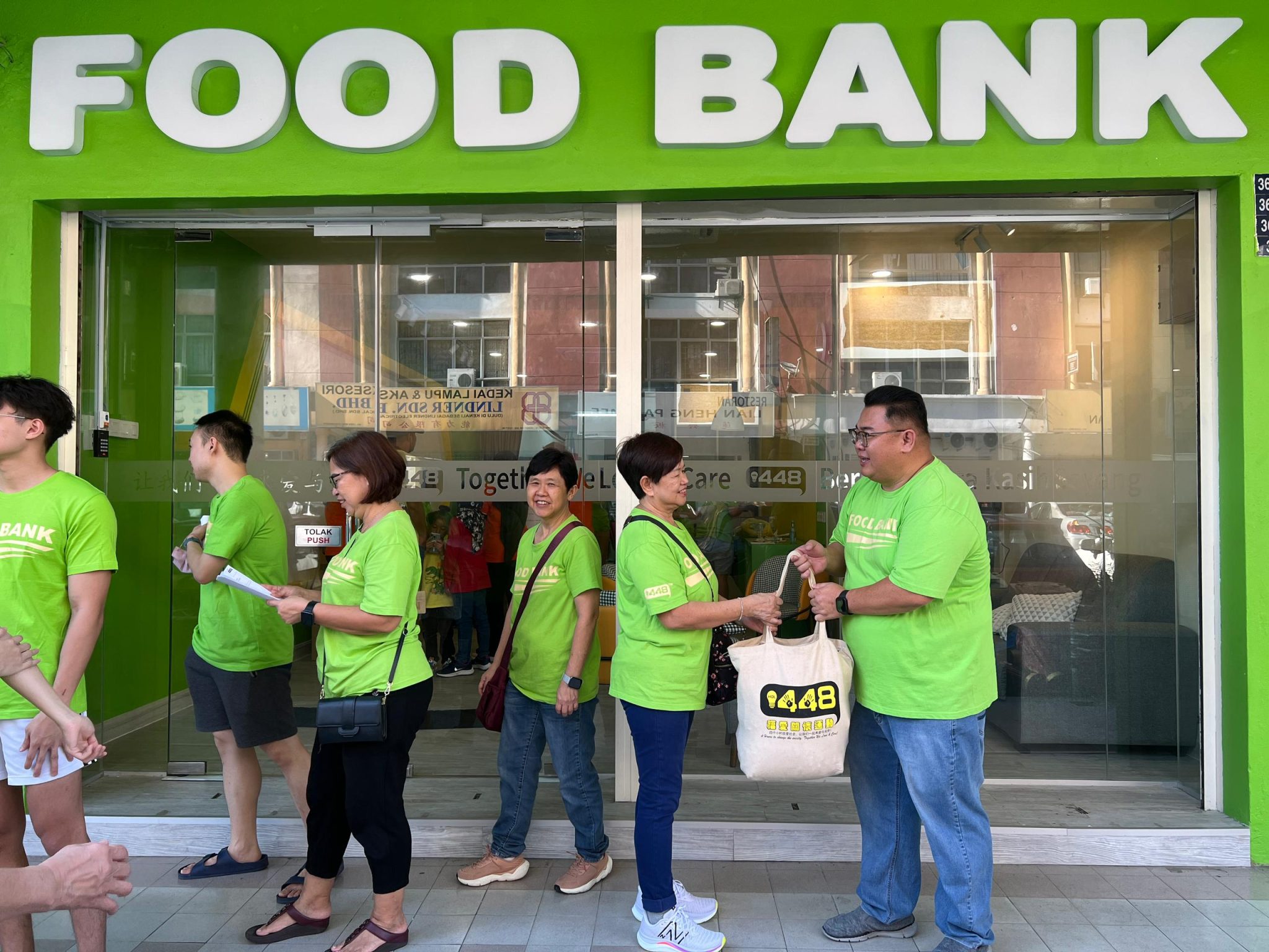 448 Food Bank – Every month 4 hours! A year 48 hours volunteer service.